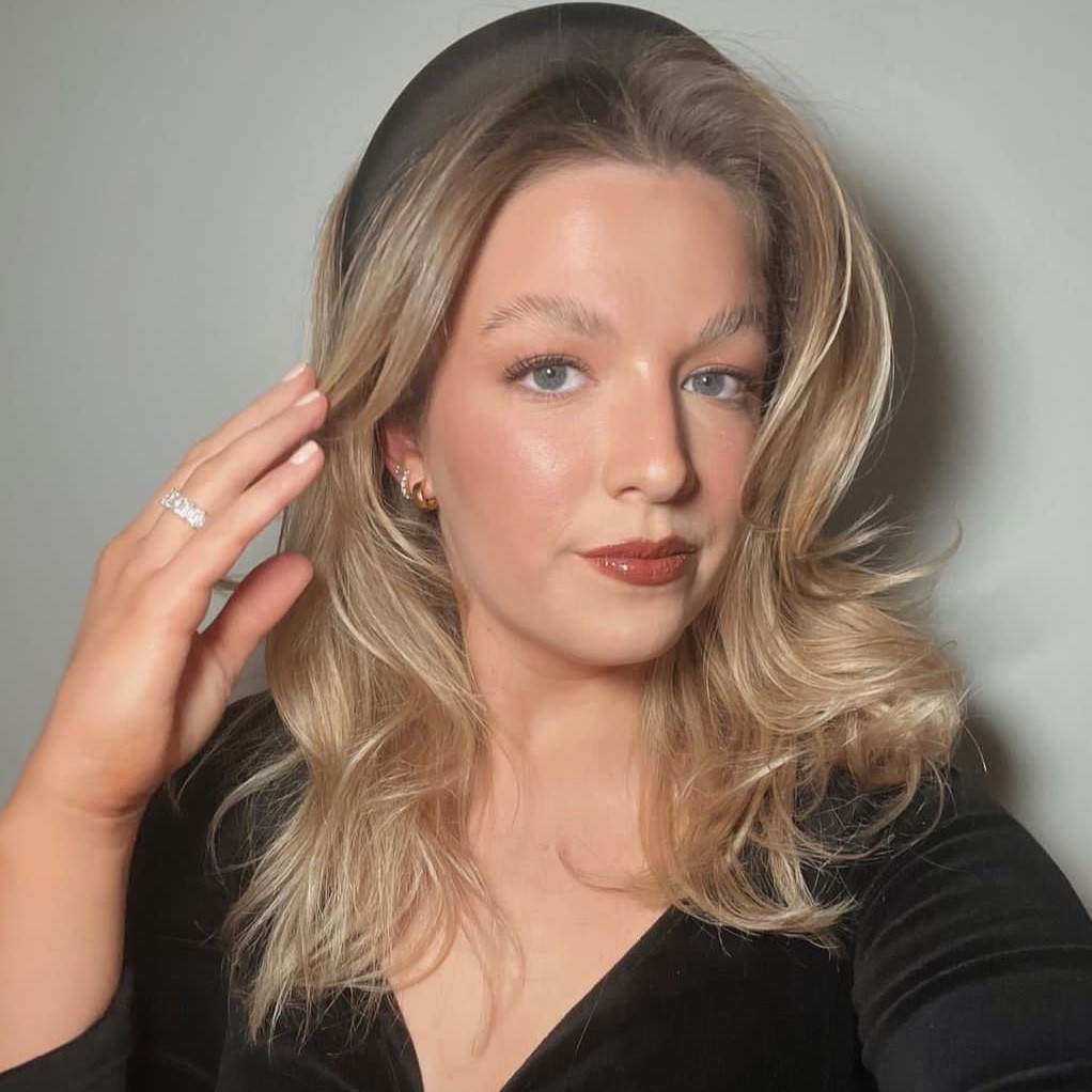 Emily 💙 Rap Fame Profile